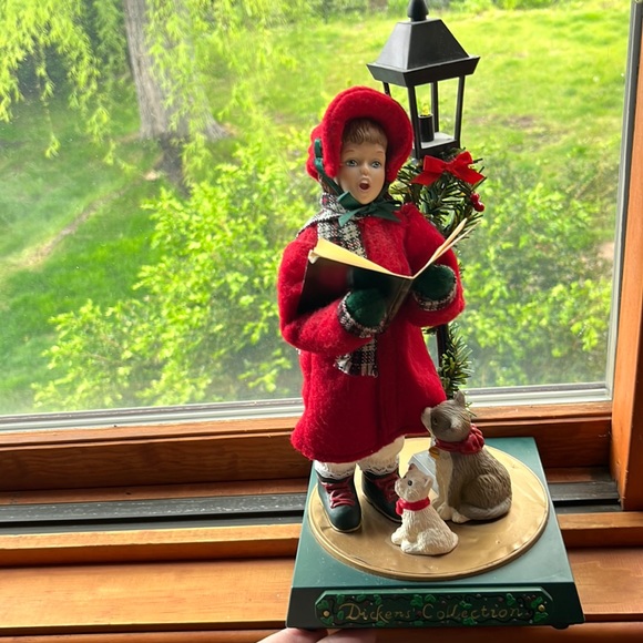 dickens collections | Holiday | Vintage Dickens Creations | Poshmark